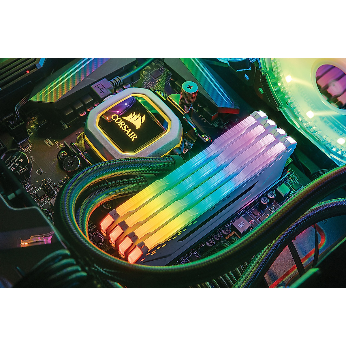 Corsair Vengeance RGB Pro 32GB (4x8GB) DDR4 3200MHz C16 LED Desktop Memory - White