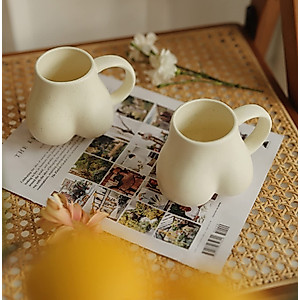 Funny Butt Coffee Mug, 3D Butt Ceramic Coffee Mugs, Novelty Gifts For Women and Men, Personalized Gifts For Your Friends, Family and Colleagues,Ceramic Female Body Vase Home Decor.(cream-coloured)