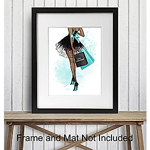 Light Blue Fashion Designer Wall Art - Black Woman, African American Women, Teens, Girls Bedroom - High Fashion Design Wall Decor - Glam Gifts for Latina, African American Woman - Black Culture