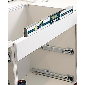 BOSCH Digital Level, 24 Inch. GIM 60