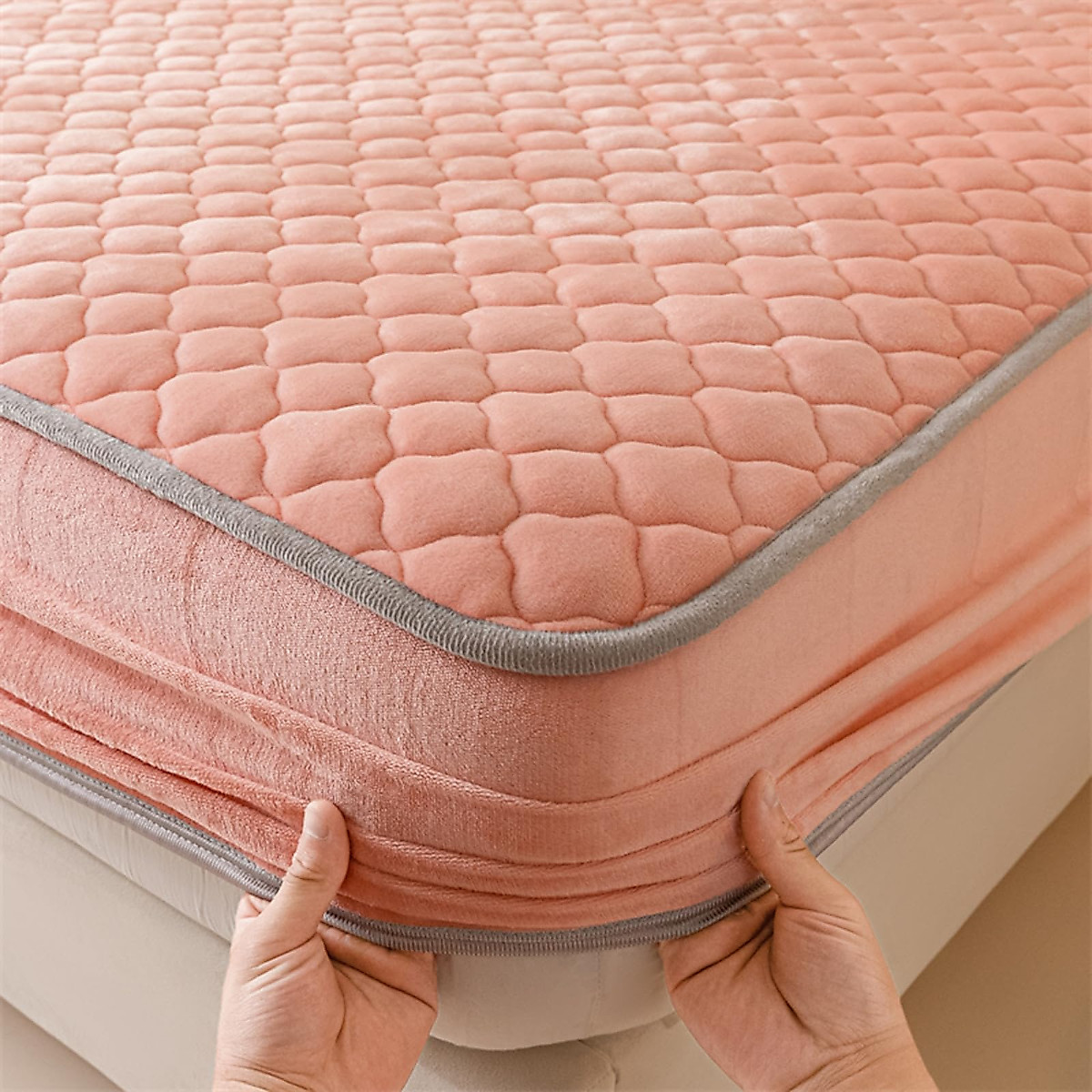 Velvet Fitted Sheet Full Size,Plush Thicken Quilted Mattress Cover 2 Pillowcases-Fuzzy Flannel Bed Sheets with 13'' Deep Pocket,Suitable for Fall Winter and Spring (Pink, Full)