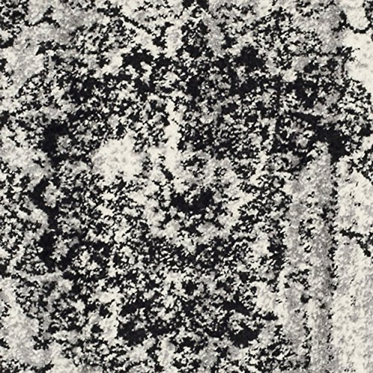 SAFAVIEH Adirondack Collection 4' Round Silver / Black ADR101A Oriental Distressed Non-Shedding Dining Room Entryway Foyer Living Room Bedroom Area Rug