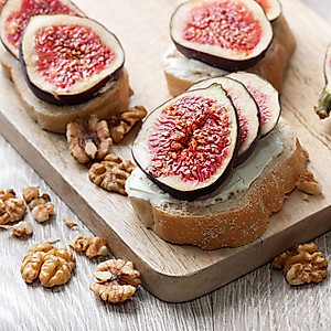 PERFECT PLANTS Chicago Hardy Fig Tree Live Plant, 3 Gallon, Includes Care Guide