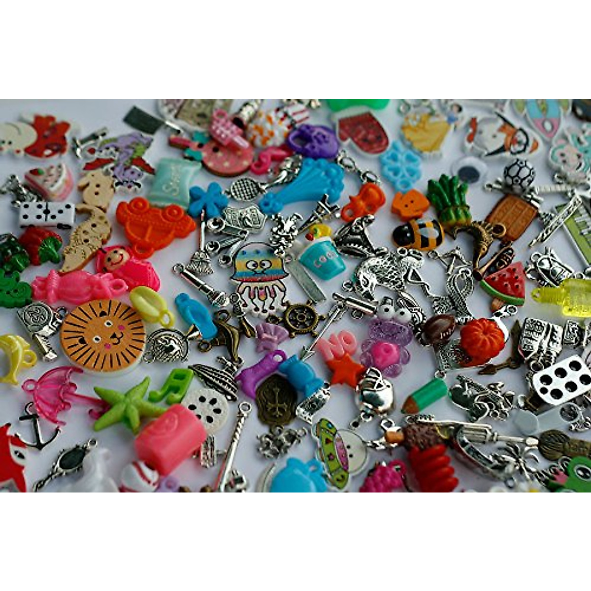 TomToy Small Mixed I Spy Trinkets for I Spy Bag/Bottle, DIY Projects, Crafts, Scrapbooking, 1-3cm, Set of 20 trinkets