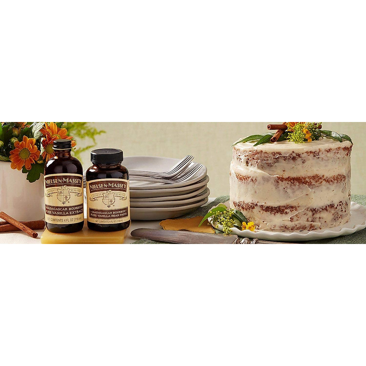 Nielsen-Massey Madagascar Bourbon Pure Vanilla Bean Paste for Baking and Cooking, 32 Ounce Bottle