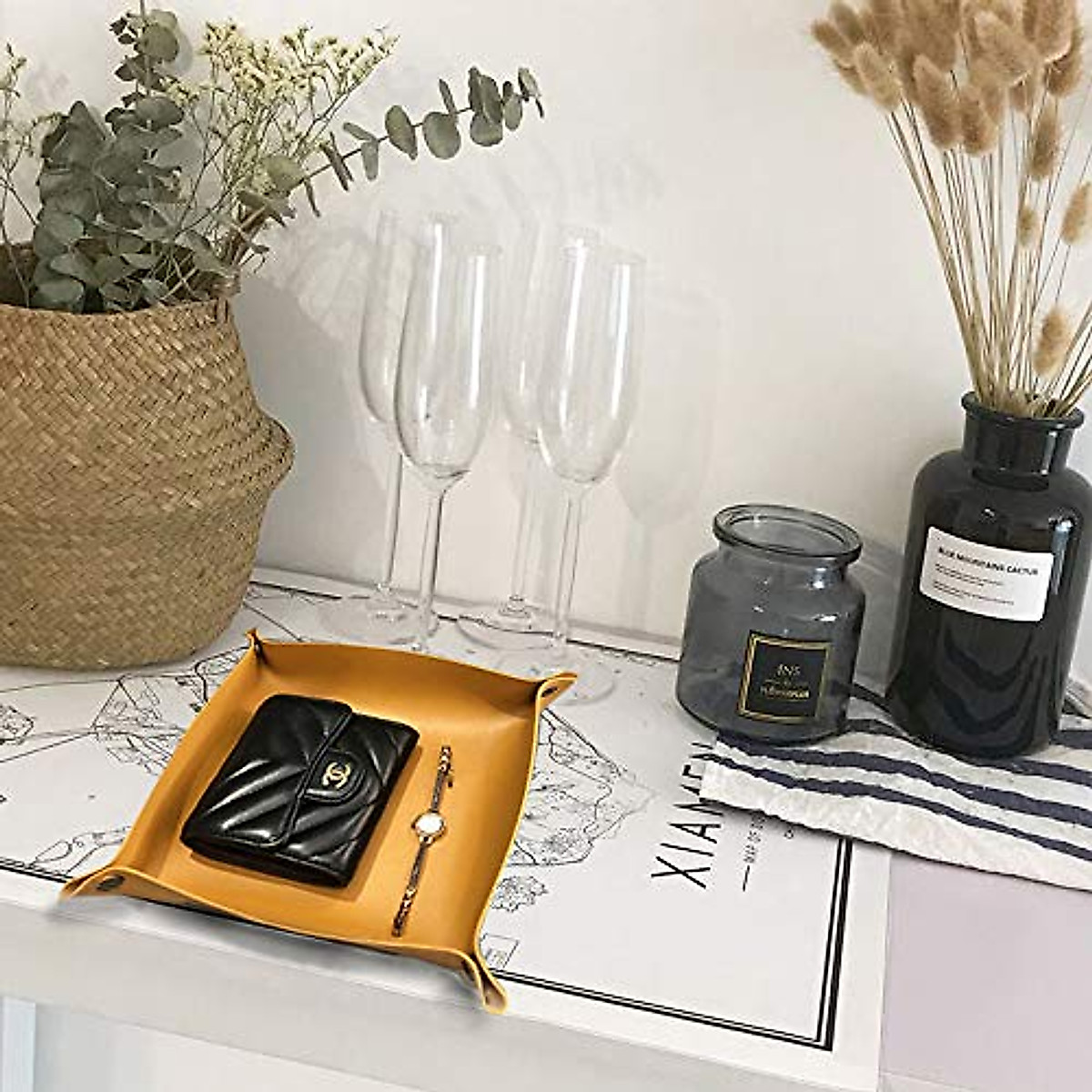 insoftb Leather Jewelry Tray Watch Coin Change Key Phone Catchall Valet Tray for Storage Nightstand Organizer