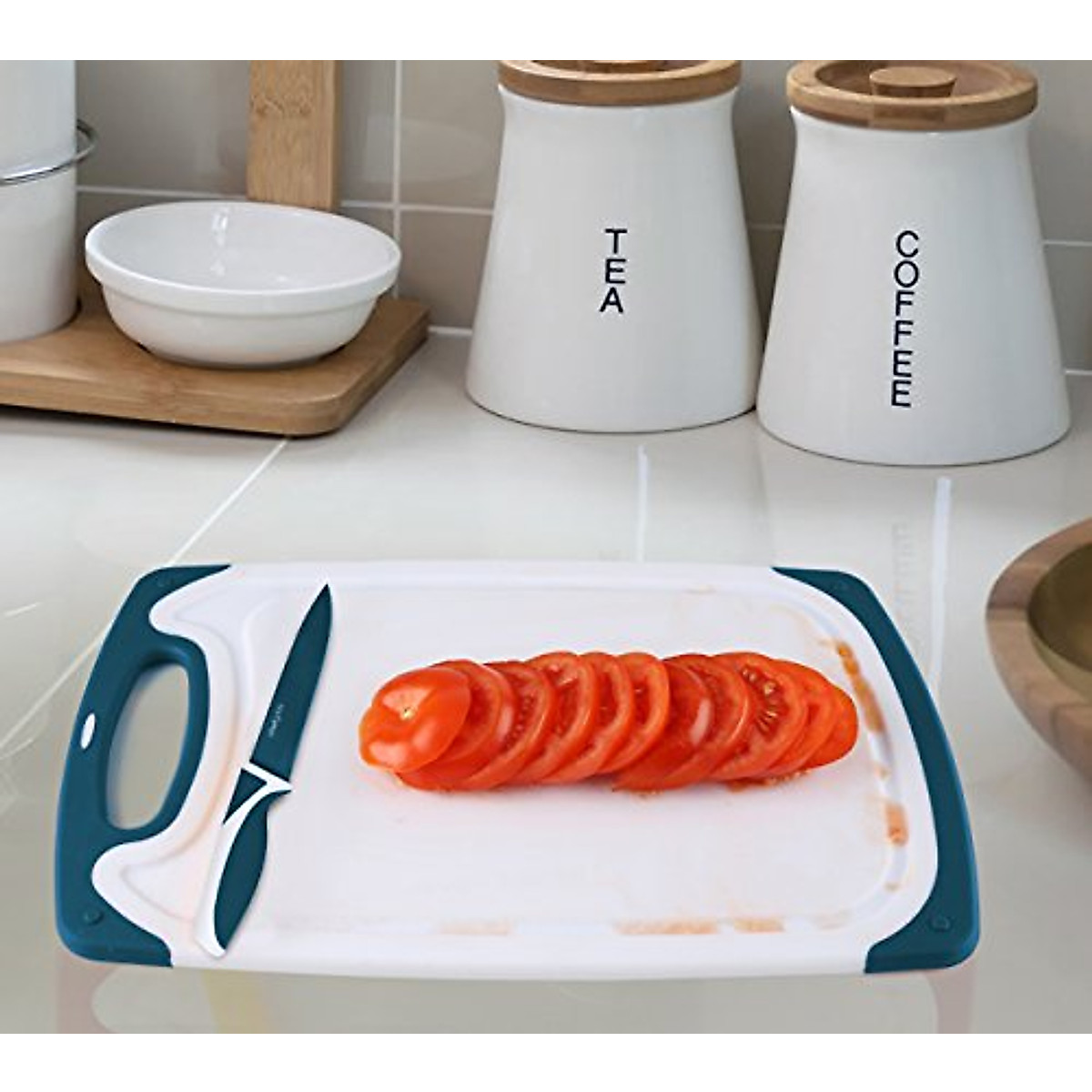 CHEF GRIDS Durable Plastic Cutting Board Set, Chopping Board Thick Plastic, for Vegetable Meat or Cheese with Non-Slip Feet and Handles with Juice Groove (Blue, Grey)