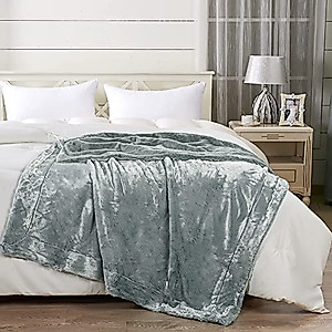 Home Soft Things Grey Plain Faux Fur Throw Blanket, String Grey - 50'' x 60'' Shiny Silky Smooth Soft Heavy Bed Couch Cover Warm Comfortable Cozy Elegant Plush Throw for Living Room Bedroom