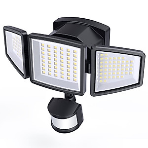 QUNCWL Motion Sensor Outdoor Lights Battery Powered - 1000LM Battery Operated LED Security Light - 5000K Flood Lights IP65 Waterproof 3 Head Wall Light for Outside Garage Basement Barn