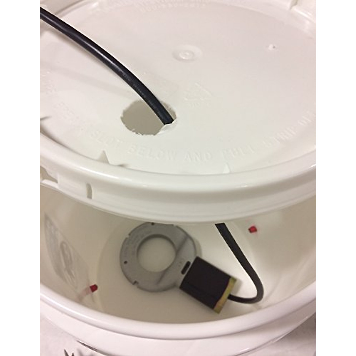 Farm Innovators Chicken Waterer Deicer, One Size, Silver/Black (C-50P)