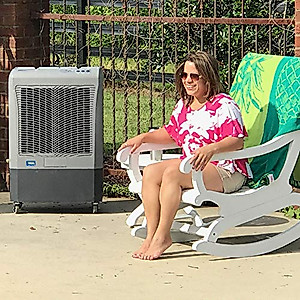 Hessaire MC37M Indoor or Outdoor Portable Oscillating Evaporative Swamp Air Cooler for 950 Square Feet of Space with Water Reservoir