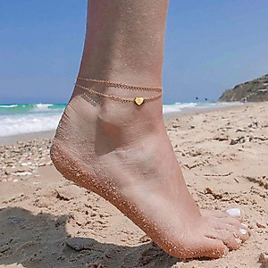 Turandoss Layered Heart Ankle Bracelets for Women, 14K Gold Filled Layered Anklet Beach Style Summer Initial Ankle Bracelets for Women Anklet with Initials C
