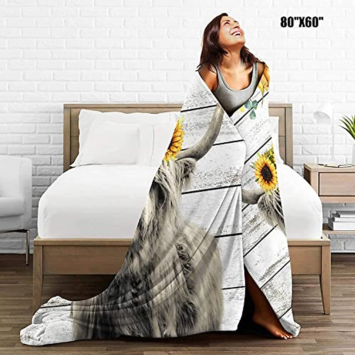 rumwall Highland Cow Blanket Sunflower Cow Flannel Throw Blanket for Living Room Couch Bed Sofa Kids Adults All Seasons 50"X40"