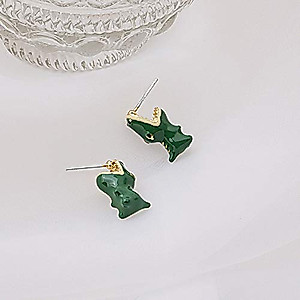 Funny Little Dinosaur Stud Earrings Dripping Oil Cartoon Green Dinosaur Animal Fun Earrings for Women (dinosaur)