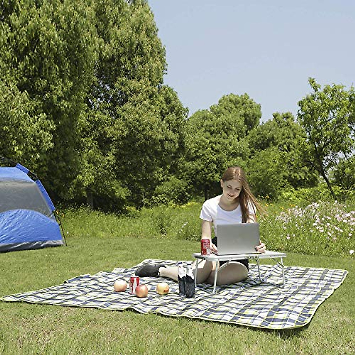 REDCAMP Extra Large Picnic Blanket Waterproof Sandproof, Durable Oxford Foldable Picnic Mat Outdoor Blanket for Lawn Park Beach Travel, Green 79"x77"