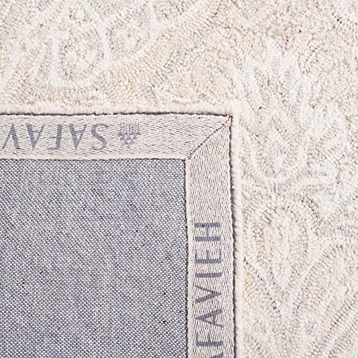 SAFAVIEH Micro-Loop Collection Accent Rug - 2' x 3', Beige, Handmade Wool, Ideal for High Traffic Areas in Entryway, Living Room, Bedroom (MLP539B)