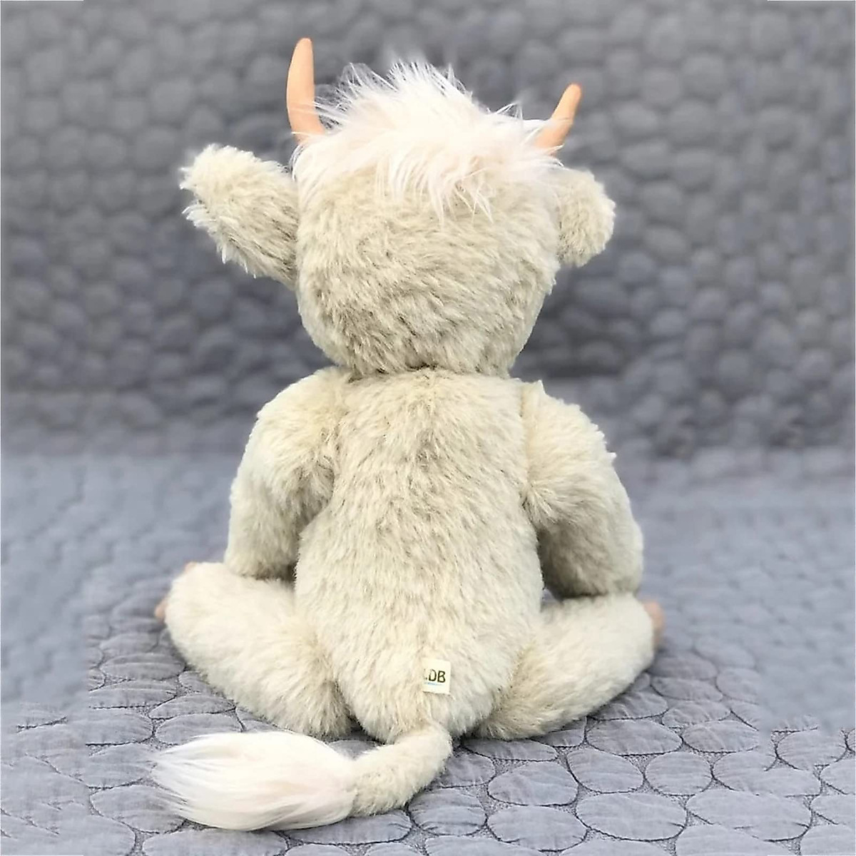 Funthy Scottish Highland Cow Plush, Realistic Cow Stuffed Animals Soft Farm Plushie, Cuddly Highland Cow Accompany Plush Decorative Pillow Birthday Gifts for Boys Girls-White