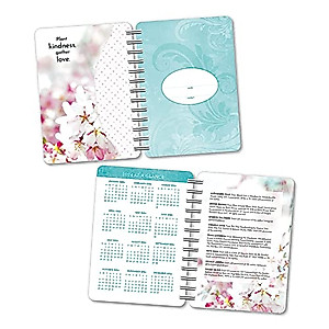 A Year of Mindful Living 2022 - 2023 On-the-Go Weekly Planner: 17-Month Calendar with Pocket (Aug 2022 - Dec 2023, 5" x 7" closed)