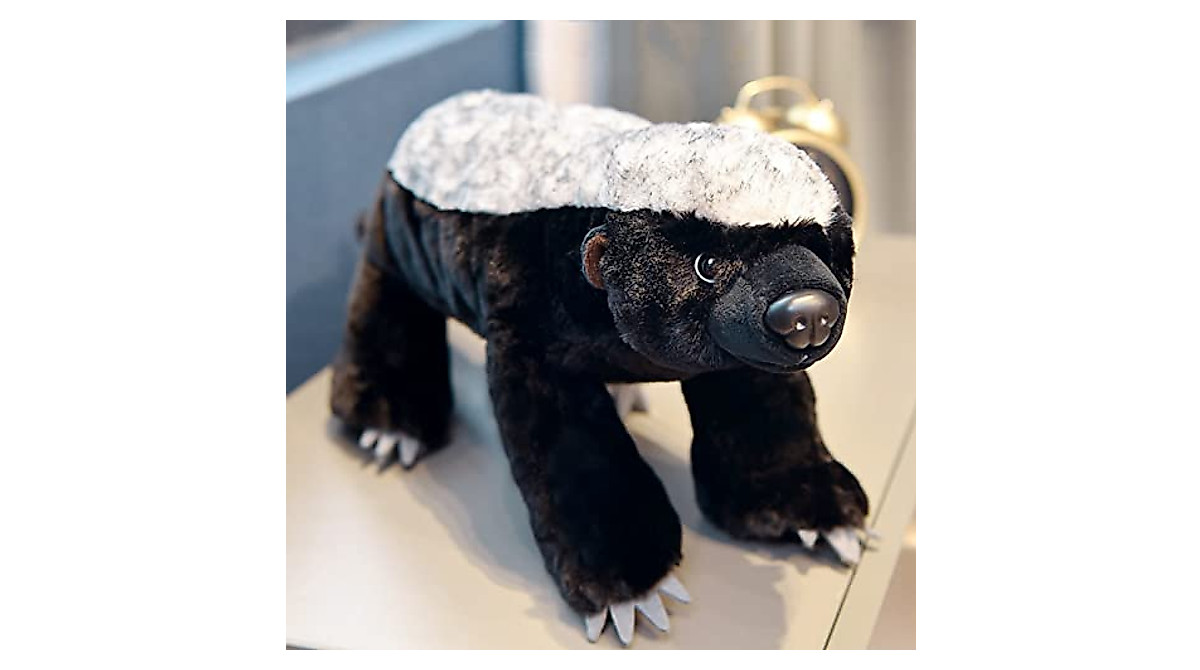 FrankieZhou Honey Badger Plush Toy - Realistic 15.75-inch Huggable Animal
