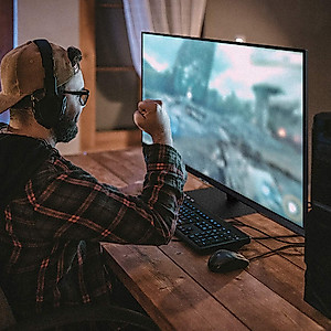 SAMSUNG 32" M7 Smart Monitor&Streaming TV, 4K UHD, Adaptive Picture, Ultrawide Gaming View, Watch Netflix, HBO, PrimeVideo, AppleAirplay, Alexa,BuiltIn Speakers, Remote,HDMI,USB-C,LS32AM702UNXZA,Black