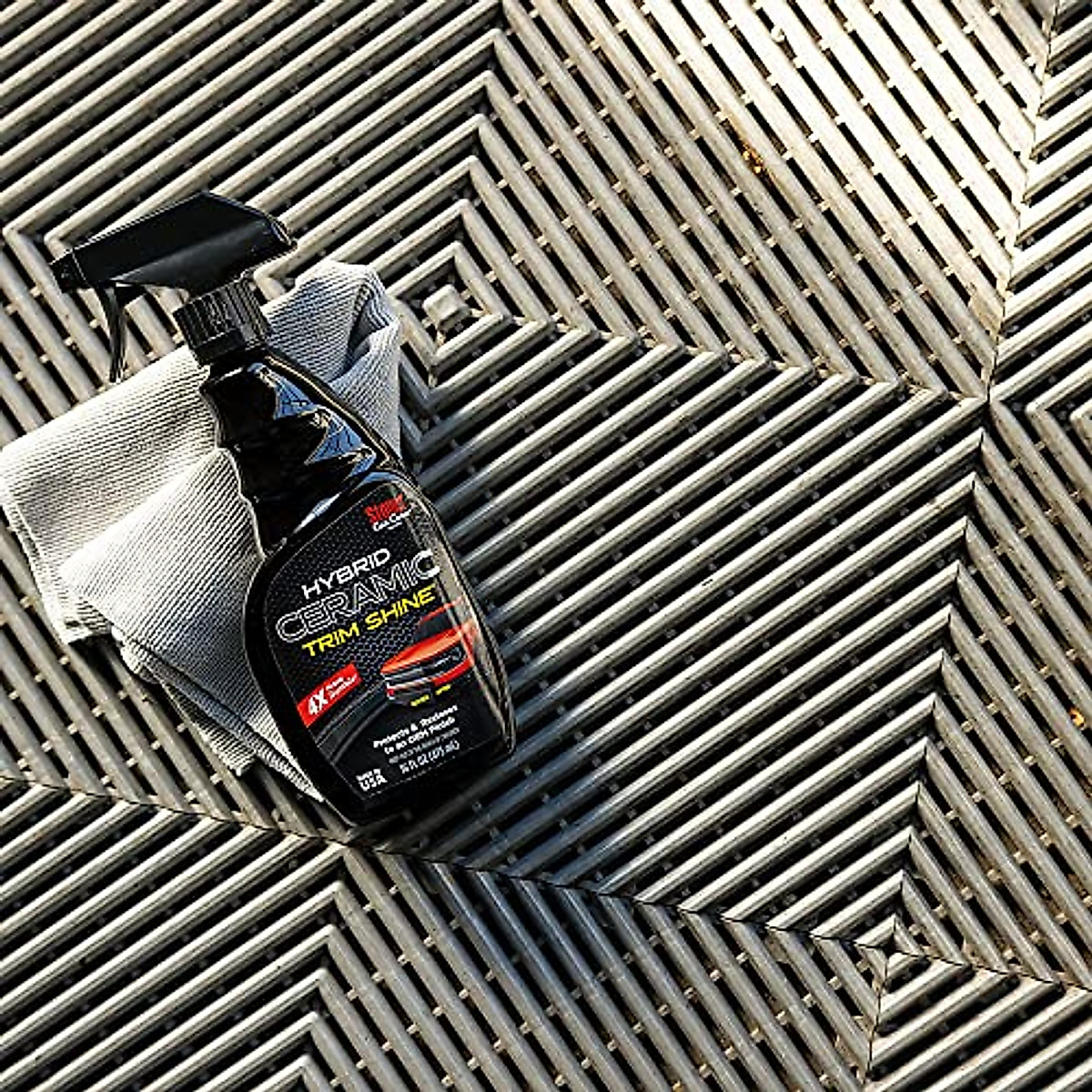 Stoner Car Care 92333 16-Ounce Hybrid Ceramic Trim Shine Protectant and Restorer of Plastic and Vinyl for Interior and Exterior Trim Automotive Tonneau Covers Water Based, Pack of 1