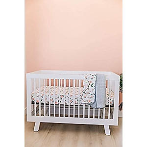 Red Rover Kids All-Cotton Muslin Fitted Crib Sheet- 52”x 28”x 9”- 100% Cotton – Machine Washable – Lightweight & Breathable – Playful Designs – Nursery, Crib, Bed – Unisex (Peach Blossom)