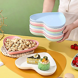 Hemoton Heart Shaped Dinner Plate: 4 Pcs Unbreakable Dinner Plates Snacks Salad Plates Candy Dish Appetizers Platter Steak Serving Plate for Party| Picnic| Camping| BBQ