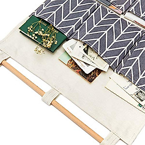 Juvale Blue Chevron Stripes Hanging Wall Organizer with 5 Pockets (17.5 x 14 in)