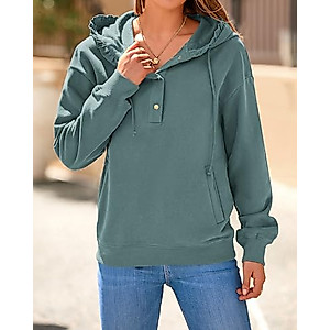 PRETTYGARDEN Ladies Pullover Hoodies Tops Drawstring Long Sleeve Thick Sweashirt Cozy Warm Winter Clothing With Pockets(Solid Grey Green,Medium)