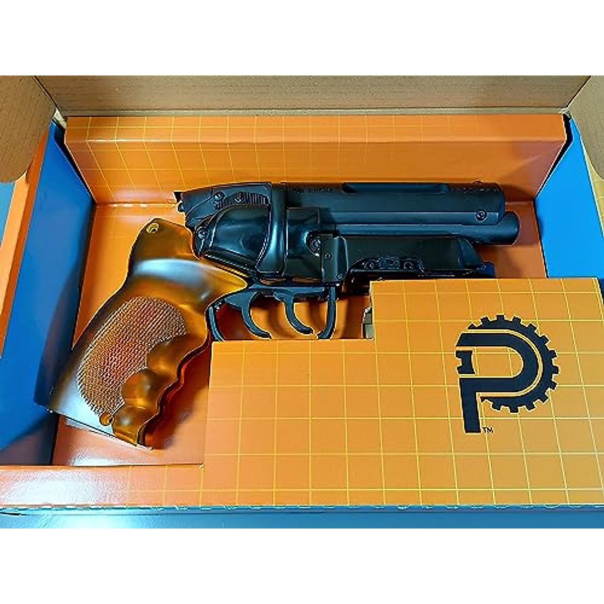 Paragon FX Group Deckard's Blaster (Pro Series) Model Kit