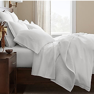 BOLL & BRANCH Signature Hemmed Duvet Set - King/Cal King, White - Luxury 100% Organic Cotton - 1 Duvet Cover, 2 Shams - Buttery Soft, Hidden Closures