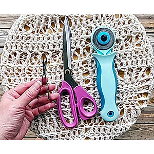 Havel's 30212 Serrated Fabric Scissors, 8-Inch , Pink