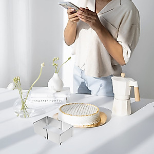 Cabilock Tiramisu Baking Mould for Mouss Ring Stainless Steel Cake Ring Pastry Ring Cirle Mold for Baking Cutting Cake Biscuit (Silver 6 Inch)