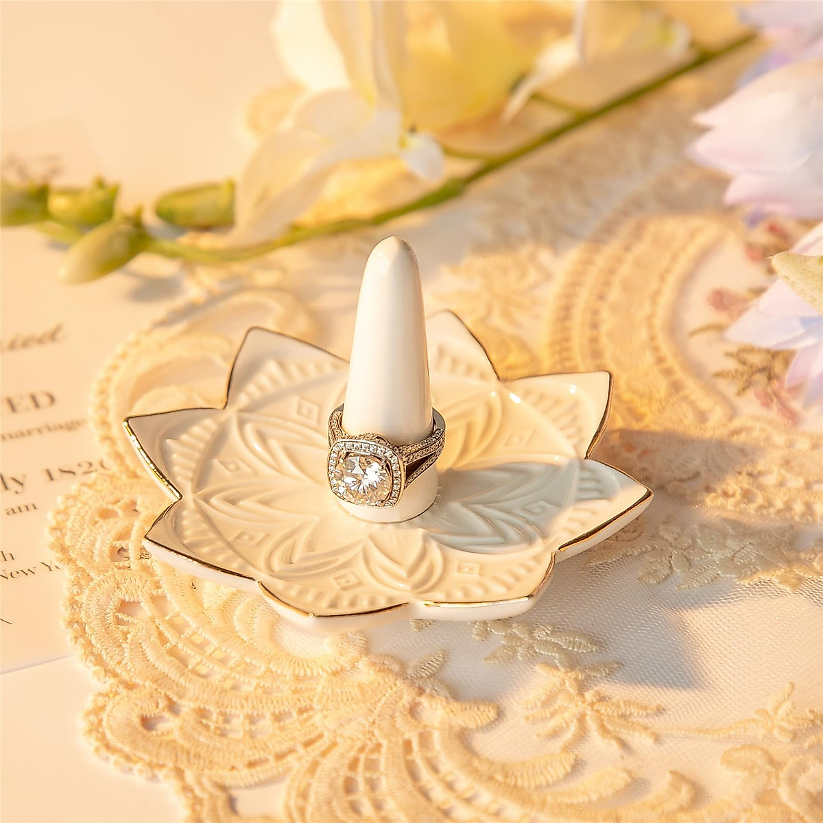 Ceramic Ring Holder for Jewelry,White Mandala Ring Dish Jewelry Dish Jewelry Holder,Room Decor,Engagement Wedding Birthday Gifts for Couples Women Girls