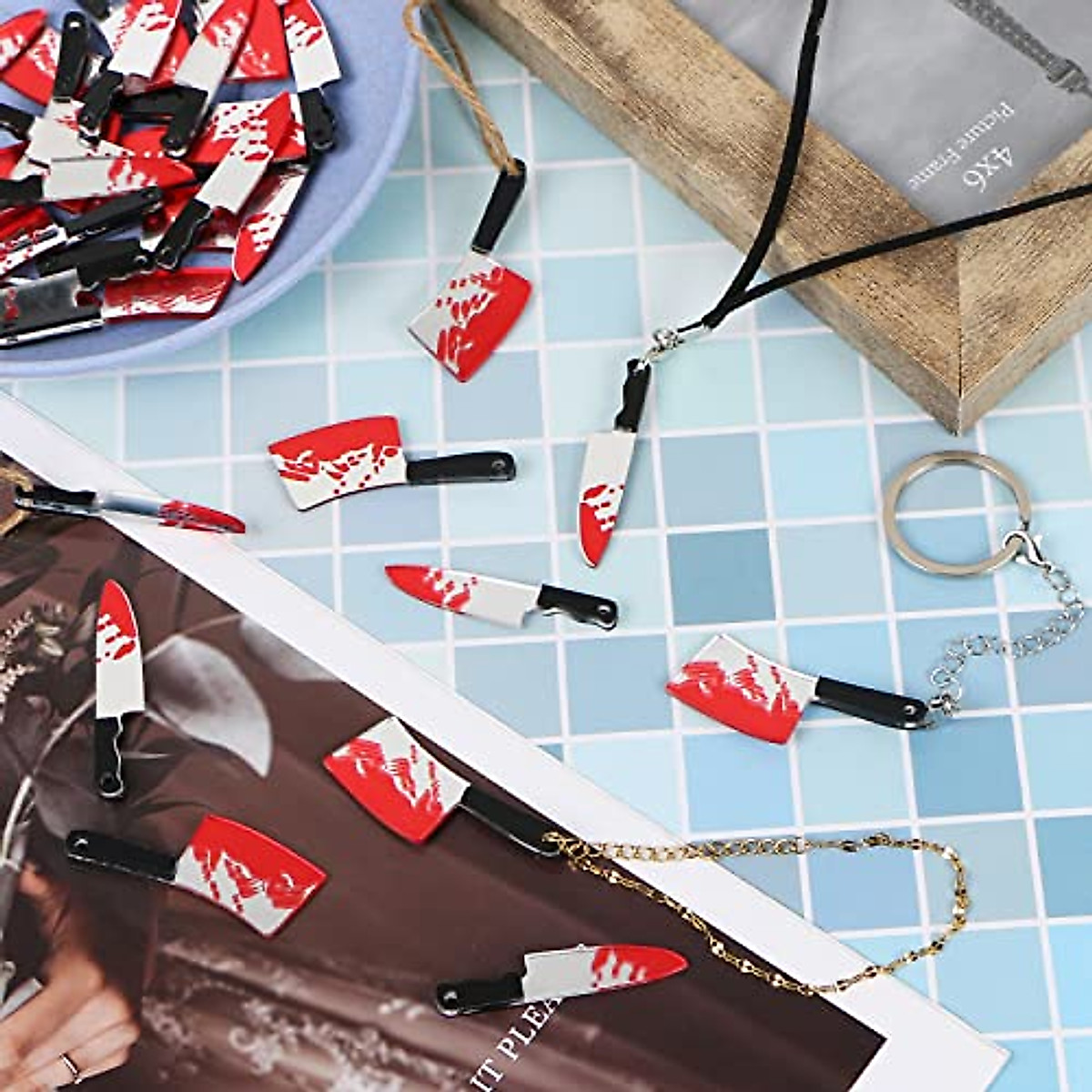 CCOZN 24 Pcs Fake Knife Charms, Halloween Pendant Mini Acrylic Knives Beads for Women DIY Jewelry Making Crafting Halloween Charms with Box, 2 Styles