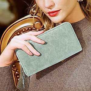 FT FUNTOR Wristlet Wallet for Women, Ladies Zip around Wallet PU Vegan Leather Clutch Bifold Long Purse Phone Card Holder Organizer Green