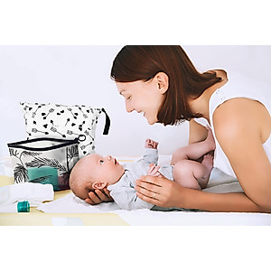 CasenBag Black Arrows Wet and Dry Diapers Bag with Wet Wipes Cases and Case for storing personal belongings