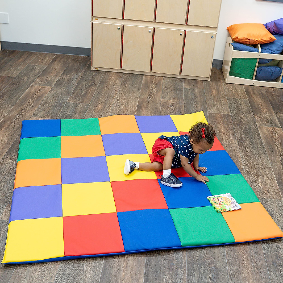 Children's Factory Patchwork Crawly Mat, Cushioned Floor Mat for Kids, Daycare Mat for Babies