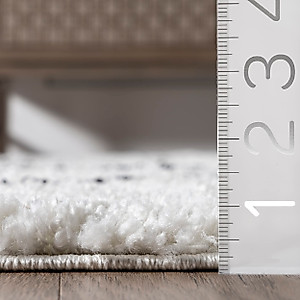 nuLOOM Aurelie Abstract Shag Tassel Area Rug, 8x10, White