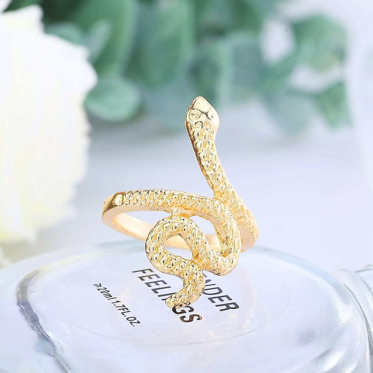 Nicute Gold Ring Set Rhinestone Finger Rings Vintage Knuckle Stackable Shiny Rings Accessories for Women (10PCS)