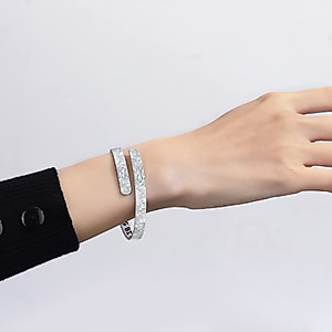 WOUOVO 925-Sterling-Silver Handmade Hammered Wide Cuff-Bangle-Bracelet - Inspirational Encouragement Mothers day Jewerly Gift for Women Grils Mom and Daughter (Best Fucking Bitches)