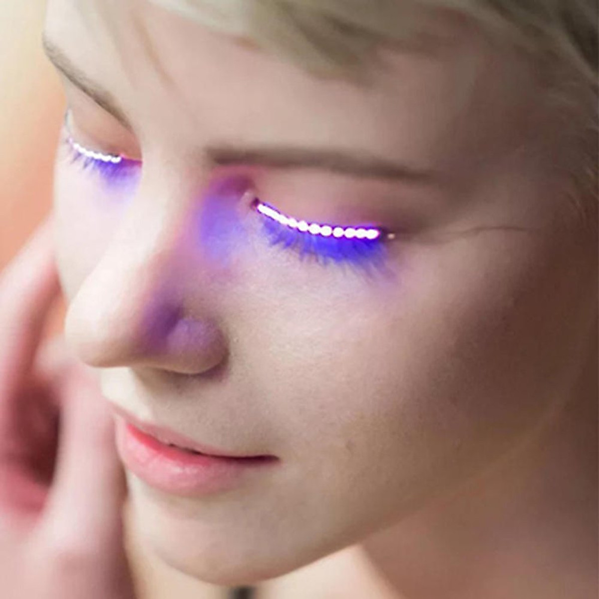 Yeyo LED Eyelashes Waterproof LED Light Eyelash Shining Eyeliner Charming Unique Eyelid Tape for Party Bar Nightclub Concerts Gift Halloween Day (Blue)