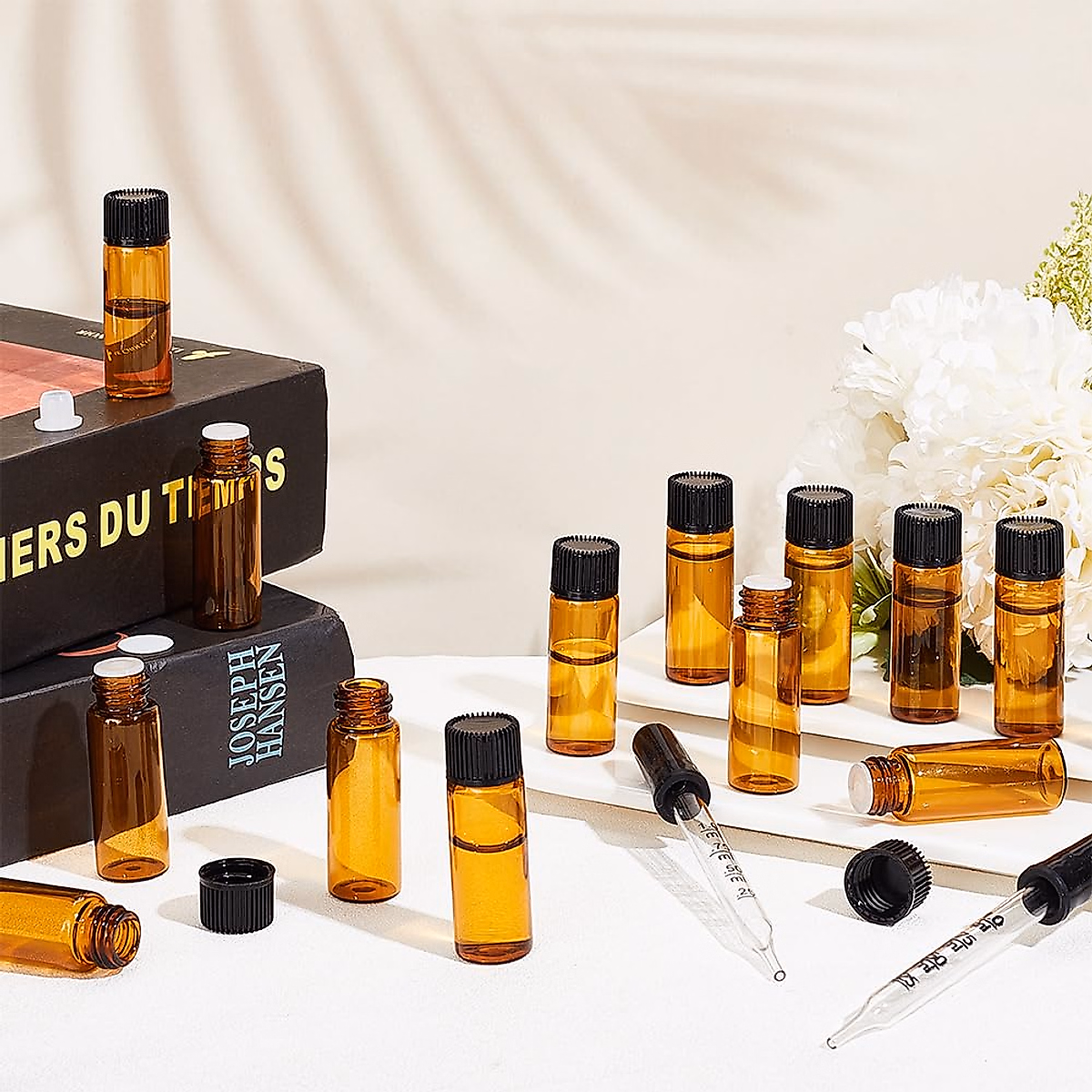 BENECREAT 40 Pack 5ml Amber Brown Orifice Reduce Essential Oil Bottles with Glass Droppers for Aromatherapy Fragrance Oils