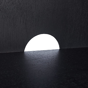 SAFAVIEH Home Collection Tate Black 2-Door 1-Shelf Entertainment Stand up to 55" Flatscreen TV Media Unit