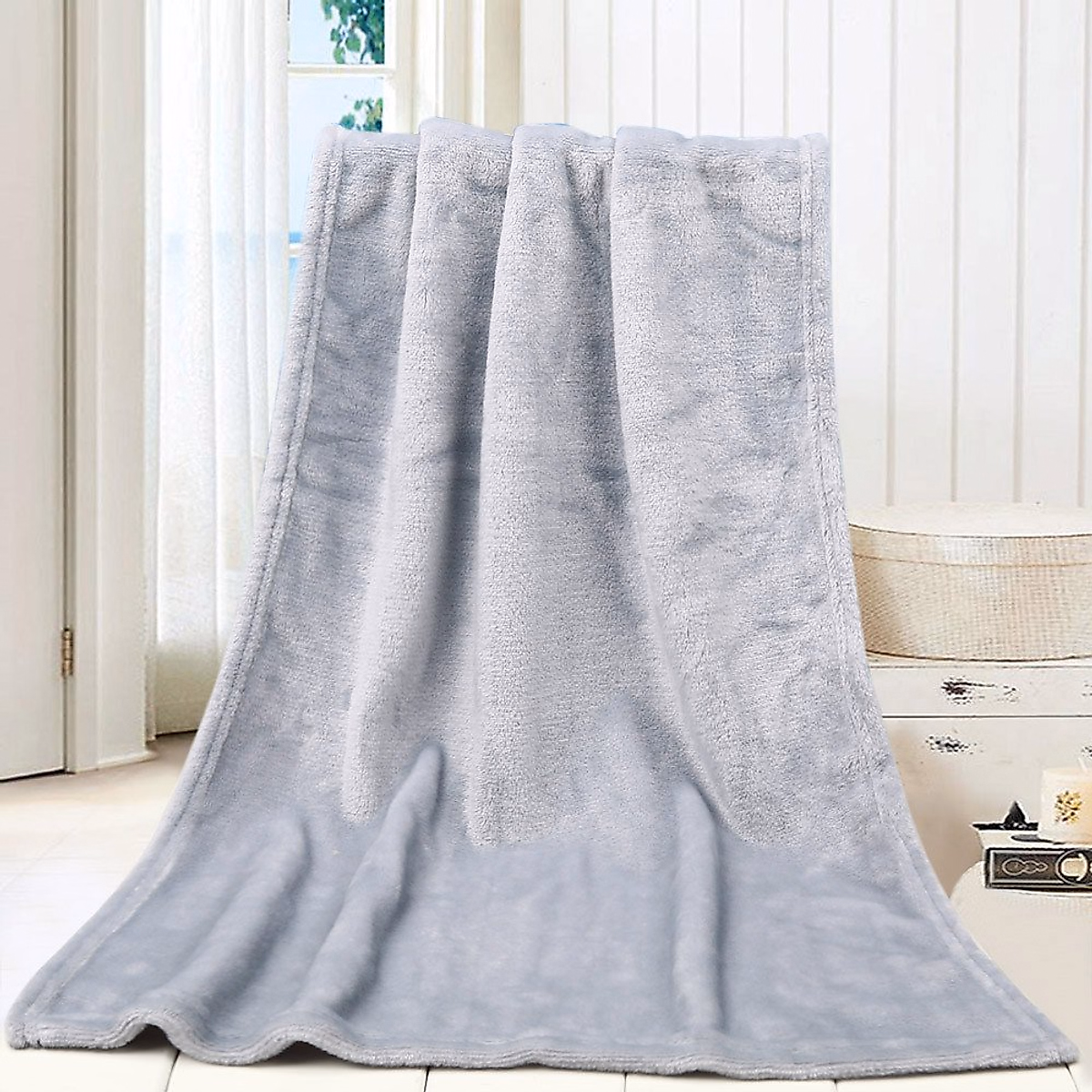 50 * 70cm Large Throw Blankets Fashion Solid Soft Throw Kids Blanket Comfortable Warm Coral Plaid Flannel Blankets