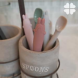 Silicone Baby Feeding Spoons-First Stage, Bendable Utensils for Infant & Parent-Baby Led Weaning, Toddler Self-Feeding & Training-Soft-Tip, Chewproof Teether l 4 Months + [5 Pack with a Portable Case]