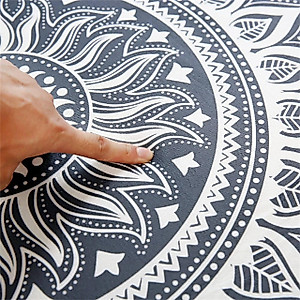 Srocvi Wildlife Area Rug Jungle Black White Cheetch Leopard Print Design Carpets for Kids Playroom Modern Geometric Non-Slip Washable Rug in Black Perfect for Living Dining Room Home Bathroom, 2x5ft