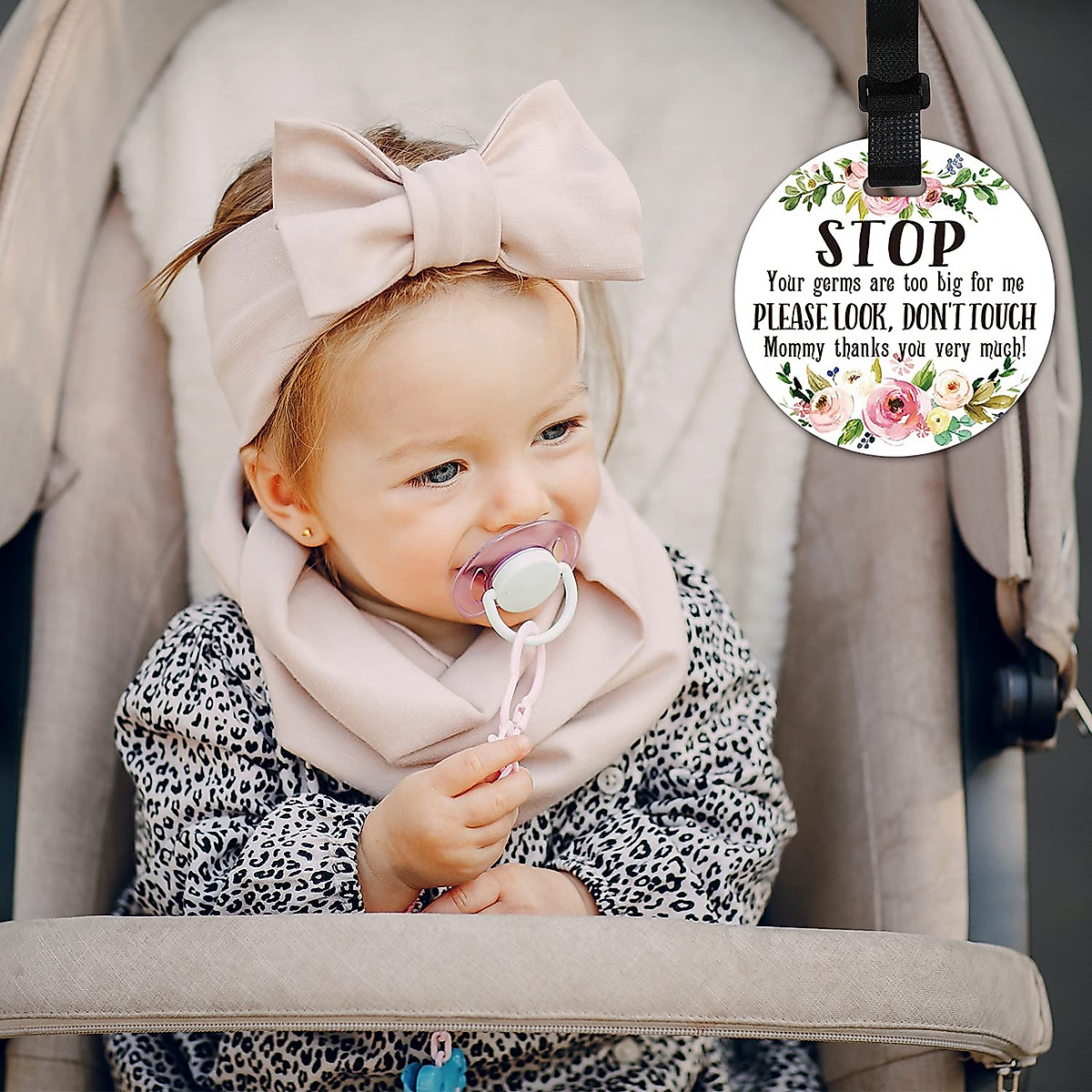 Do Not Touch Baby Signs, 2 Pack Greenery Stop No Touching Baby Car Seat Sign or Stroller Tag, Baby Car Safety Signs Tags for Newborn Baby Stroller Backpack. (5 Inches)