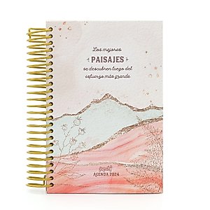 Agenda Pechi 2024 (Inspirational Christian Planner in Spanish). Tapa dura. Encuadernado espiral plástico. Devocionales, frases y versículos entre otras herramientas. Enero-Diciembre. 1 página por día