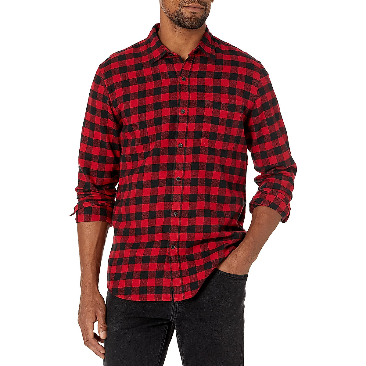 Amazon Essentials Men's Flannel Shirts Long Sleeve, Slim-Fit Button Down Plaid, Black Red Buffalo Plaid, Large